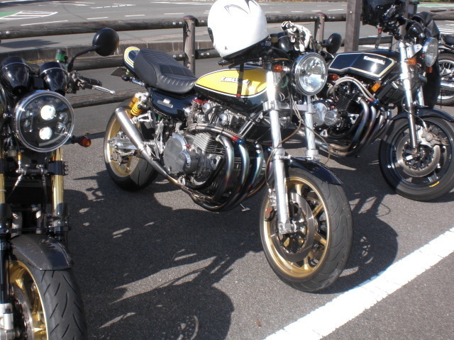 久々のツーリング: Z1＆KZ1000R-Ⅱ カスタム＆メンテナンス